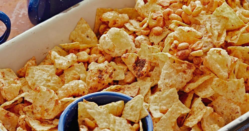 Spicy Pig Skin and Corn Nut Snack Mix | Punchfork