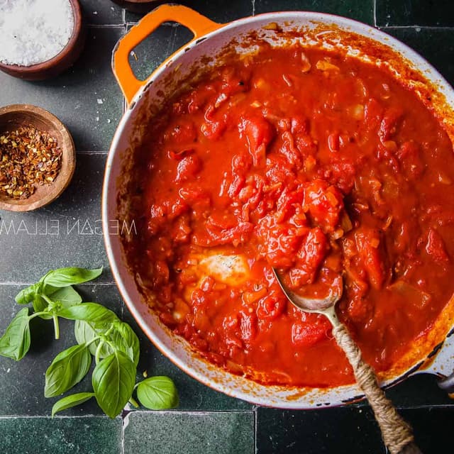 Napoli Sauce (Salsa Pomodoro) | Punchfork