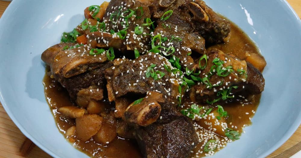 Beef Short Rib Stew (Slow Cooker Kalbijjim) | Punchfork