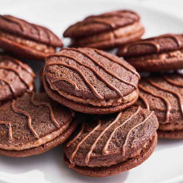 Homemade Fudge Rounds | Punchfork