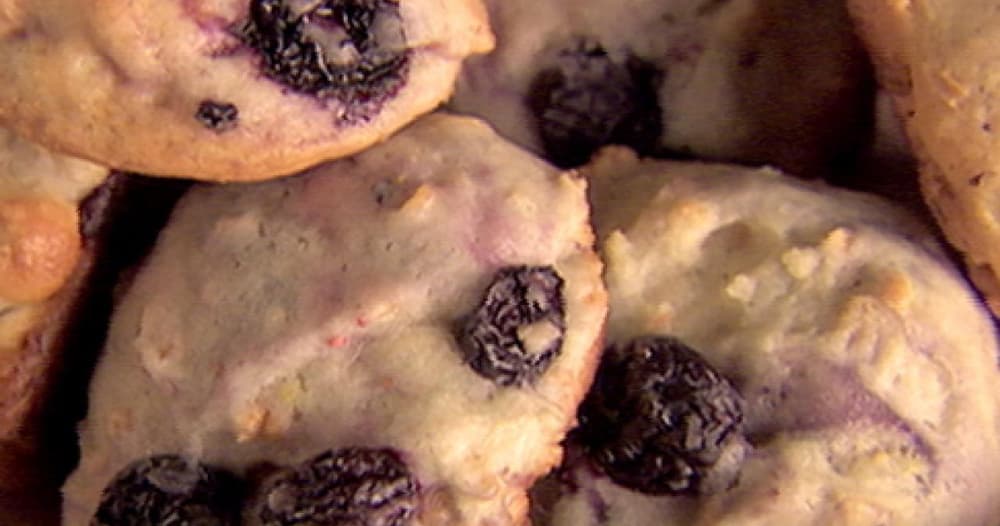 Almond Blueberry Cookies | Punchfork