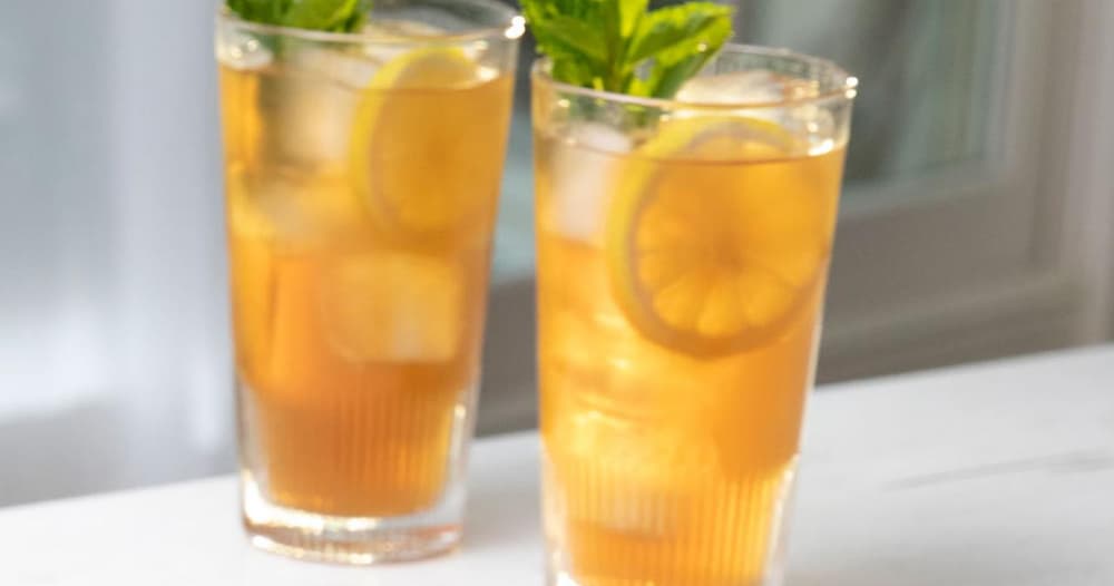 Peach Half-and-Half Cocktail | Punchfork