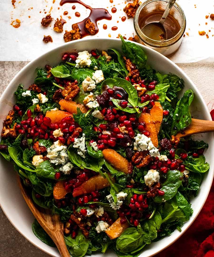 Pomegranate Salad - With Spinach, Kale, Honey Walnuts & Pomegranate ...