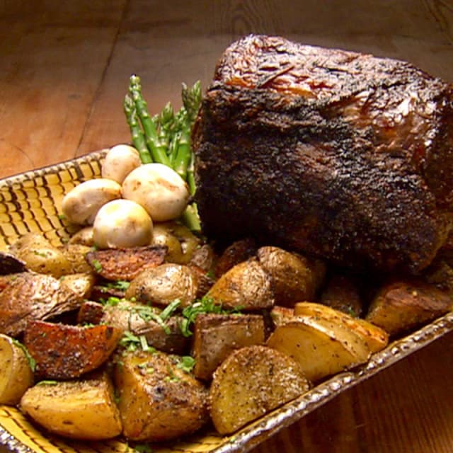 Rib Roast with Red Wine Demi-Glace and Roasted White Potatoes and ...