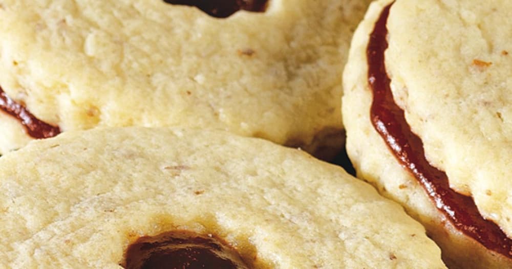 Raspberry Linzer Rounds | Punchfork