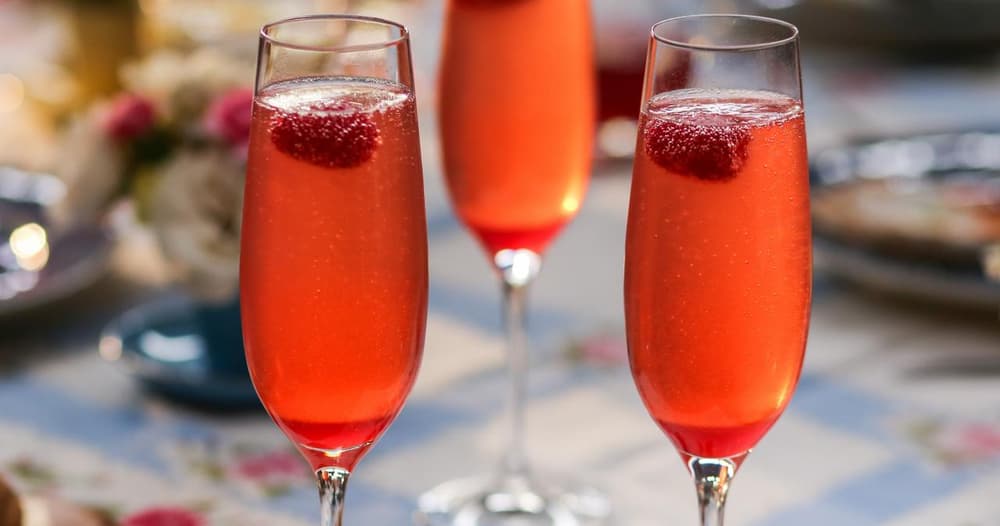 Raspberry Prosecco Cocktail | Punchfork