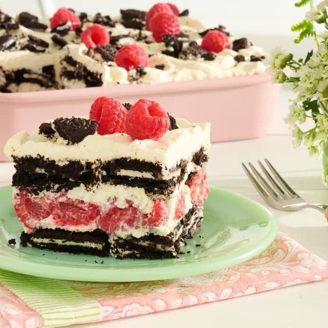 Oreo Icebox Cake | Punchfork