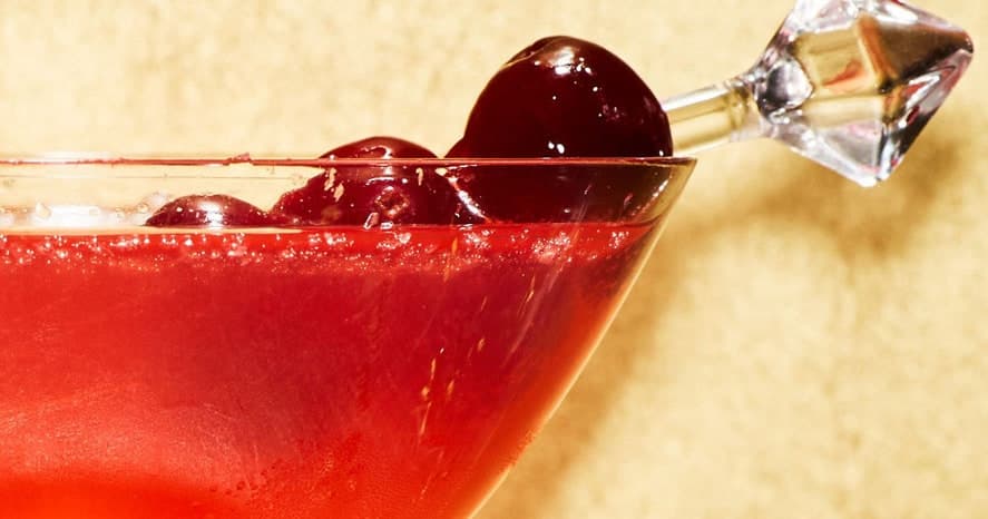 Cran Royale (Cranberry, Campari, Sparkling Wine Cocktail) | Punchfork