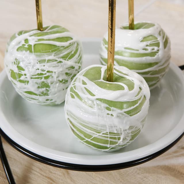 Marshmallow Web Apples | Punchfork