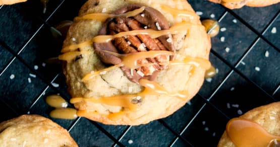 Chocolate Chip Turtle Cookies | Punchfork