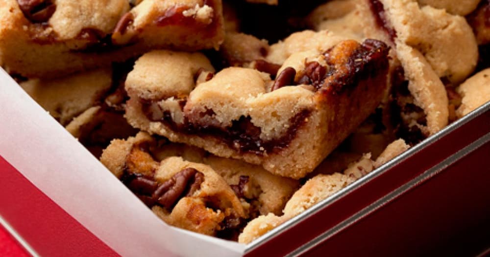 Raspberry Cake Bars | Punchfork