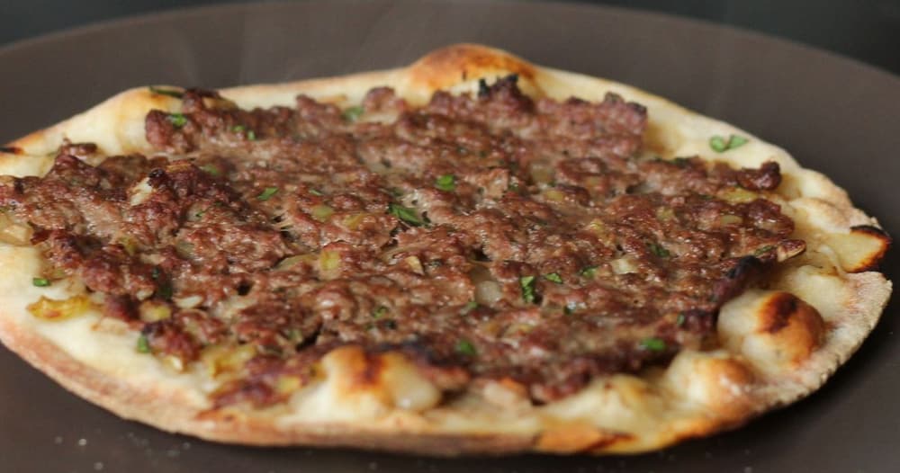 Lahm Bi Ajeen | Punchfork