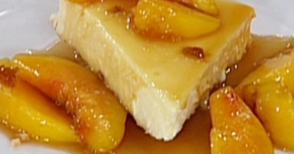 Holly's Peach Flambe Cheesecake | Punchfork