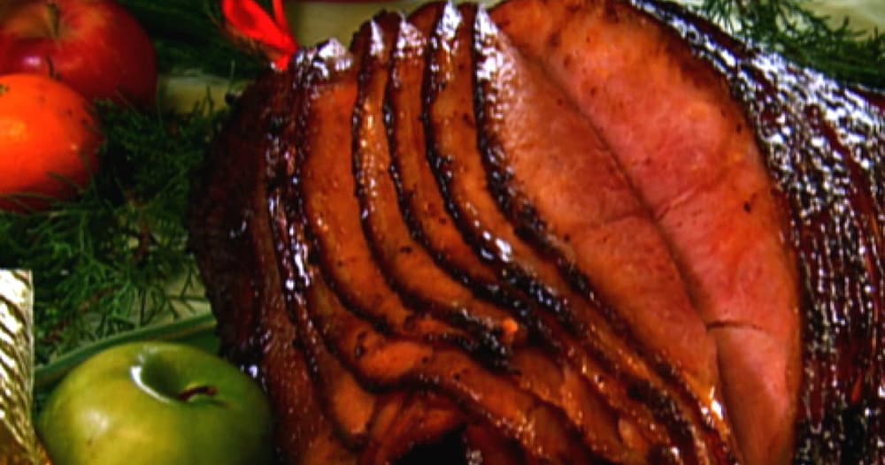 Smoked Ham with Sweet Holiday Glaze | Punchfork