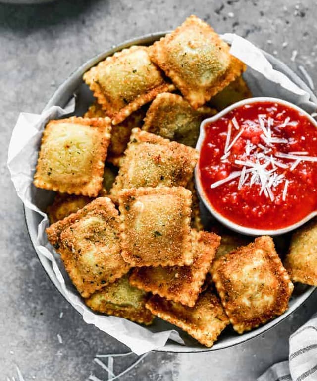 Toasted Ravioli | Punchfork