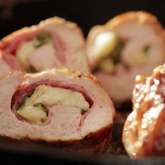 Turkey Cordon Bleu Stuffed with Ham, Roasted Green Chiles and Brie ...