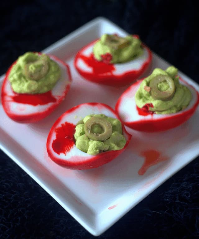 Eyeball Deviled Eggs | Punchfork