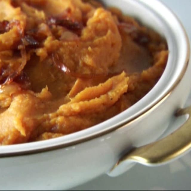 Maple Sweet Potato Puree with Caramelized Onions | Punchfork
