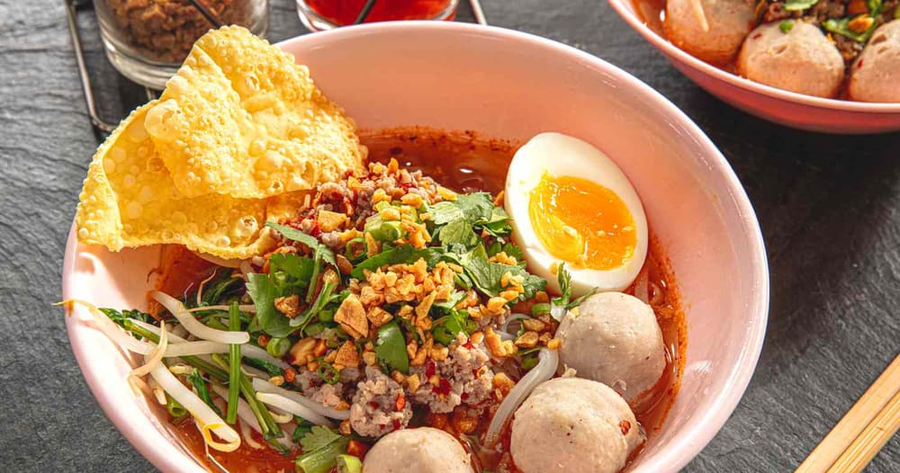 Guaydtiaao Tom Yam Moo Saap (Tom Yam Noodle Soup with Minced Pork) | Punchfork
