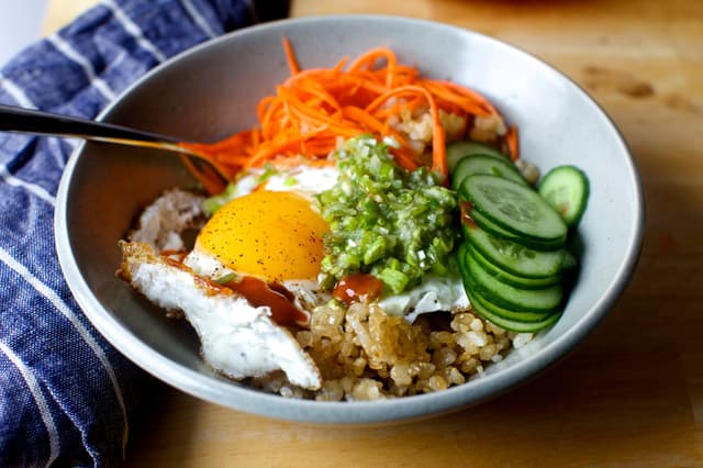 Crispy Rice and Egg Bowl with Ginger-Scallion Vinaigrette | Punchfork