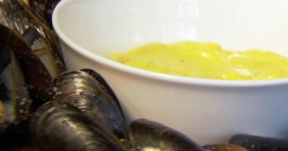 Mussels with Saffron Mayonnaise | Punchfork