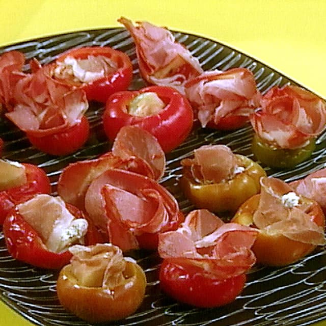 Stuffed Cherry Peppers | Punchfork