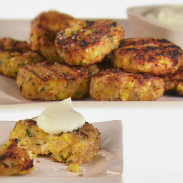 Grilled Corn and Cheese Cakes | Punchfork