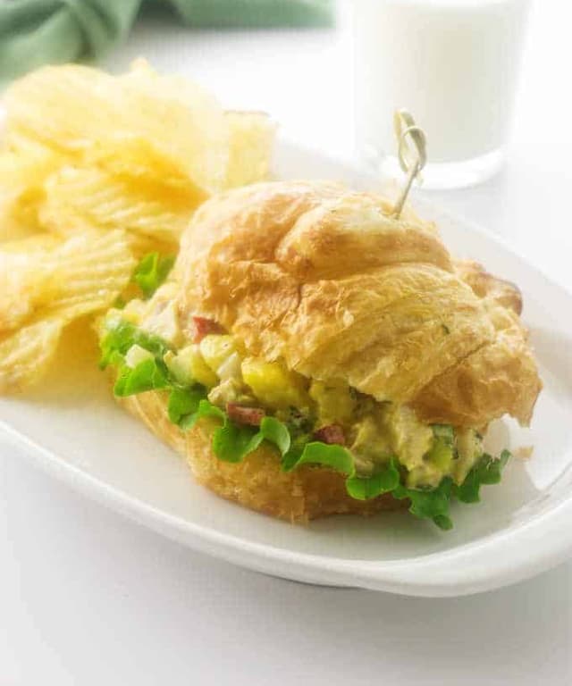 Pineapple Chicken Curry Sandwich | Punchfork