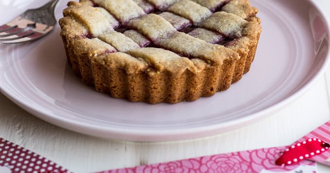 Mini Linzer Tortes | Punchfork