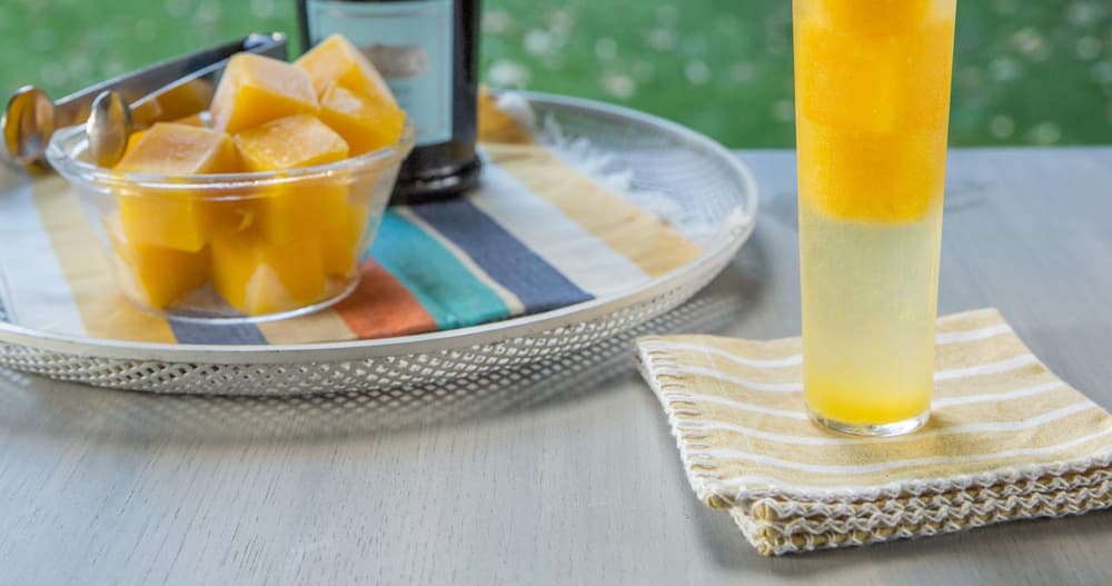 Mango Bellini | Punchfork