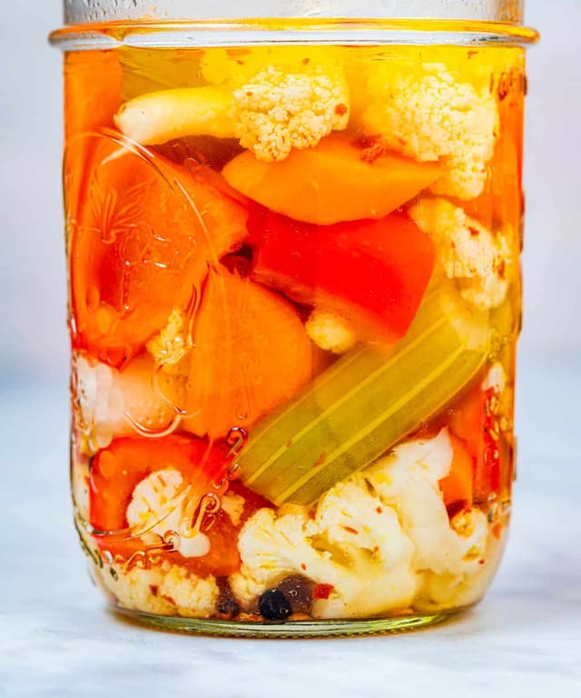 Giardiniera (Italian Pickled Vegetables) | Punchfork