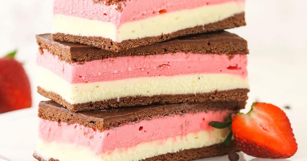 Neapolitan Ice Cream Sandwiches | Punchfork
