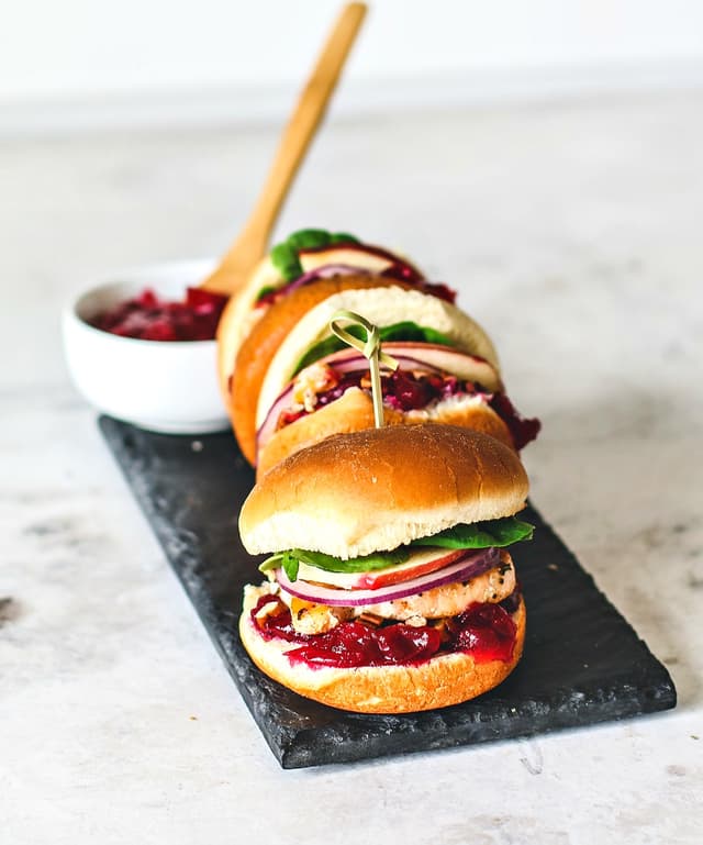 Sweet and Savory Salmon Sliders with Cranberry Sauce | Punchfork