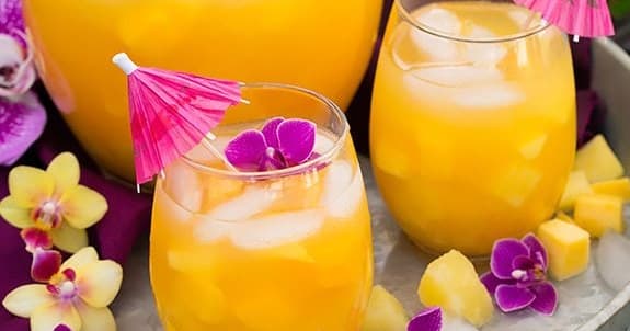 Pineapple Mango Lemonade | Punchfork