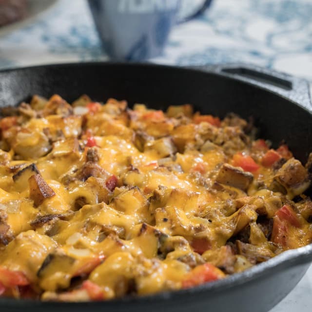 Cheesy Beef and Potato Hash | Punchfork