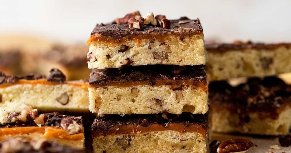 Turtle Cookie Bars | Punchfork