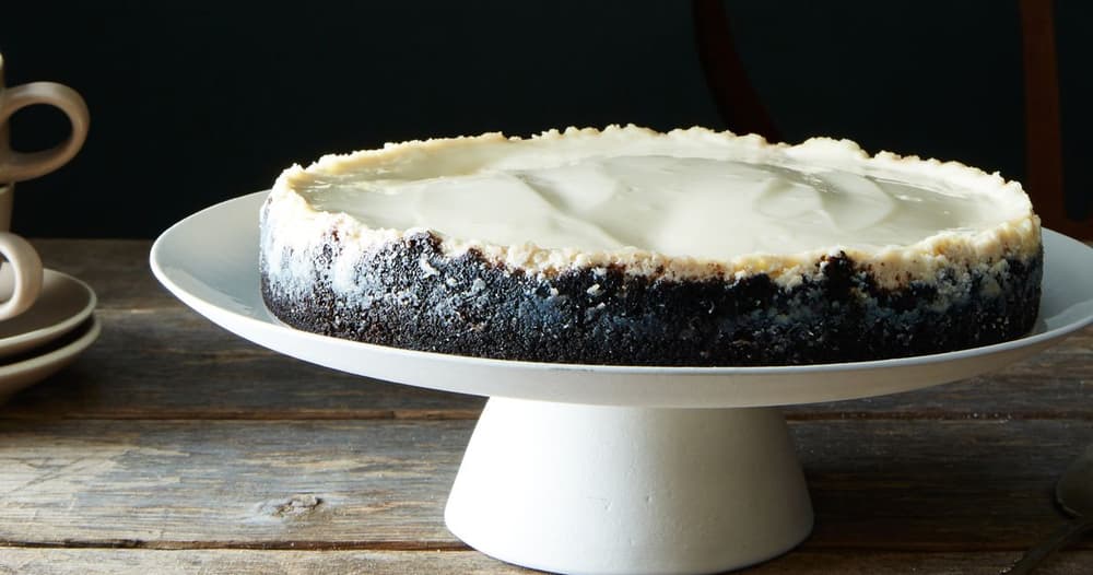 Judy Hesser’s Sour Cream Cheesecake | Punchfork