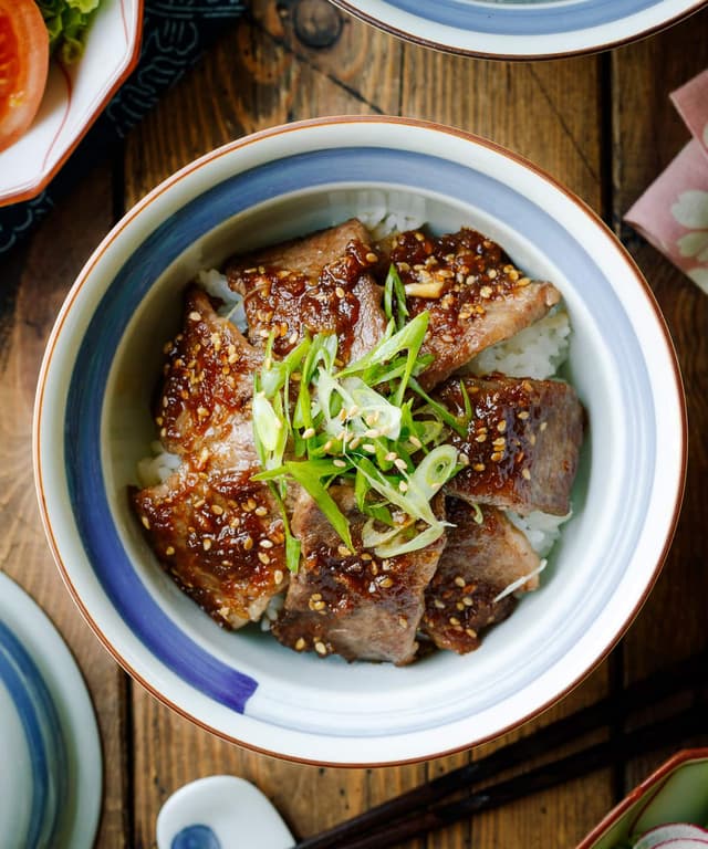 Yakiniku Don (Japanese Grilled Beef Bowl) | Punchfork