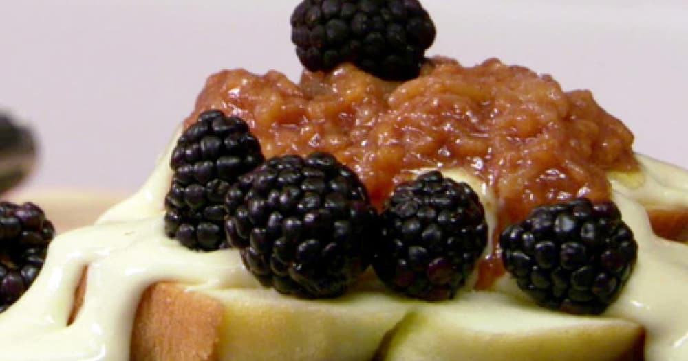 Guava Pound Cake | Punchfork