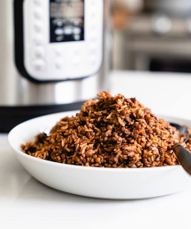 Smoky Instant Pot Lentils and Rice (Pressure Cooker) | Punchfork