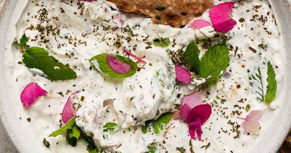 Persian Shallot Yogurt Dip (Mast-O Musir) | Punchfork