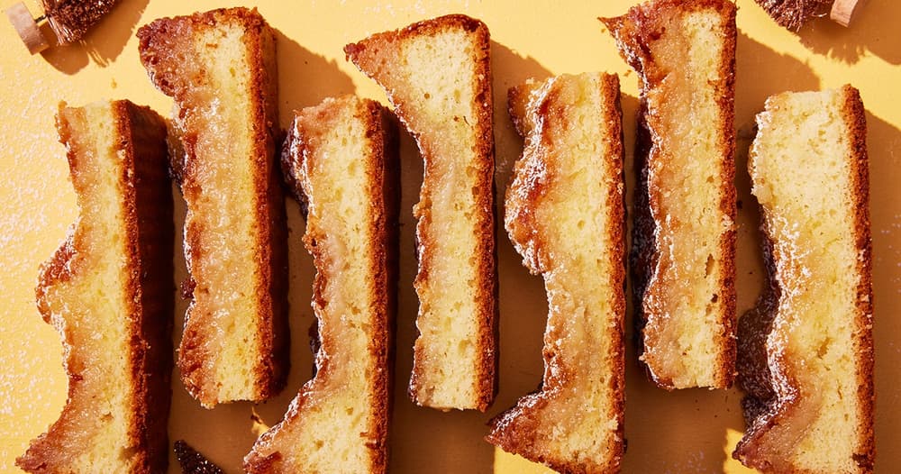 Gooey Vanilla Butter Cake Bars | Punchfork