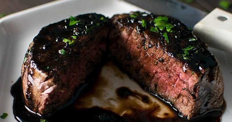 Filet Mignon with Red Wine Sauce | Punchfork