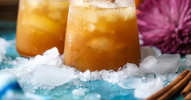 Pumpkin Pie Smash Cocktail | Punchfork