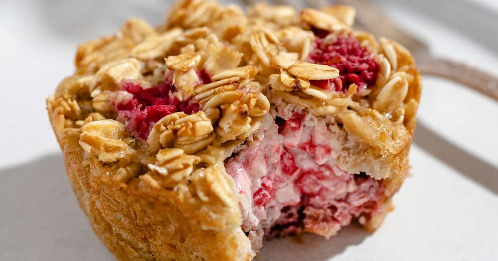 Breakfast Lemon, Raspberry & Cream Cheese Oatmeal Cakes | Punchfork