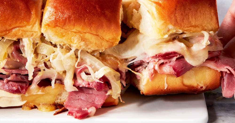 Corned Beef & Cabbage Sliders | Punchfork