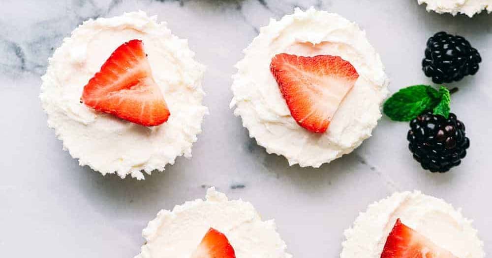 Skinny Mini Cheesecakes | Punchfork