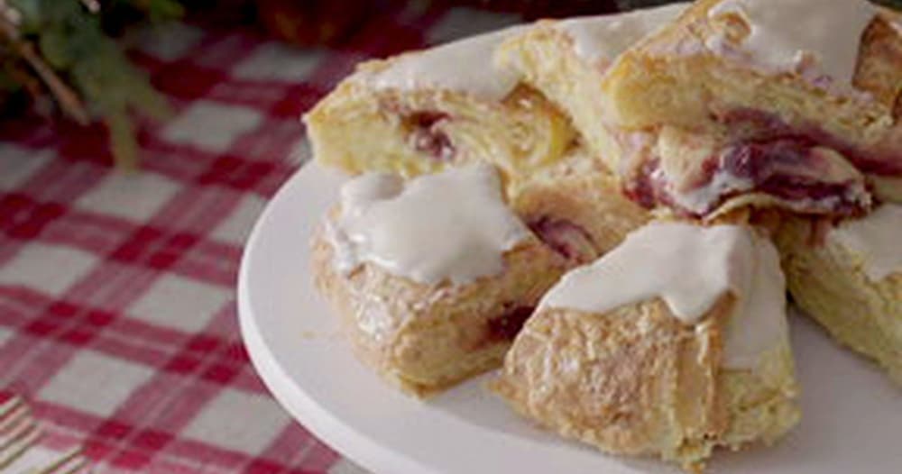 Cherry Cheesecake Kringle | Punchfork