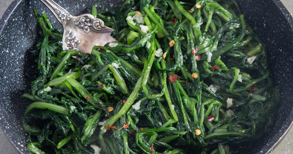 Italian Sauteed Chicory Greens | Punchfork