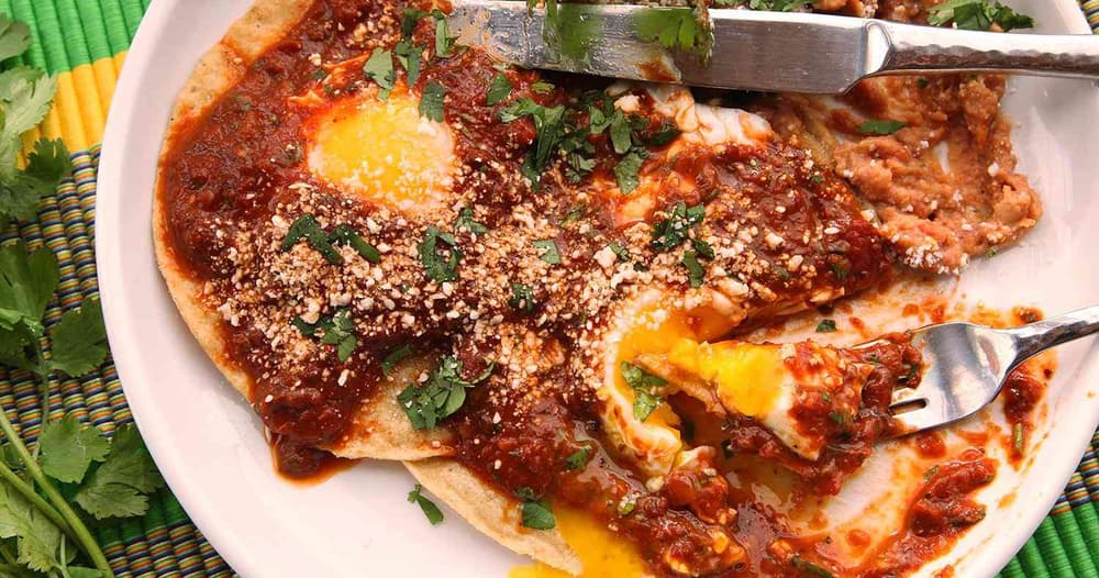 Quick and Easy Huevos Rancheros with Tomato-Chile Salsa | Punchfork